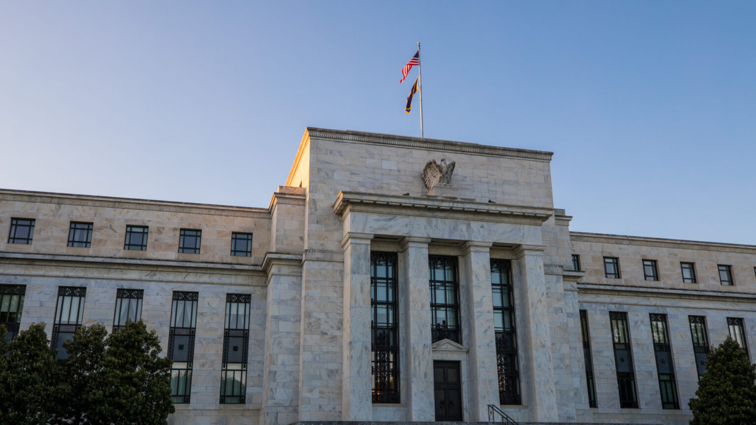 Measuring rate cut probabilities ahead of the next FOMC meeting ...